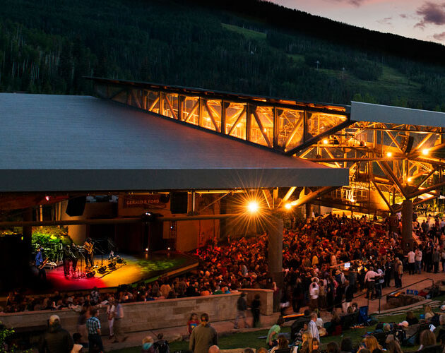 Winter in Vail - Tivoli Lodge